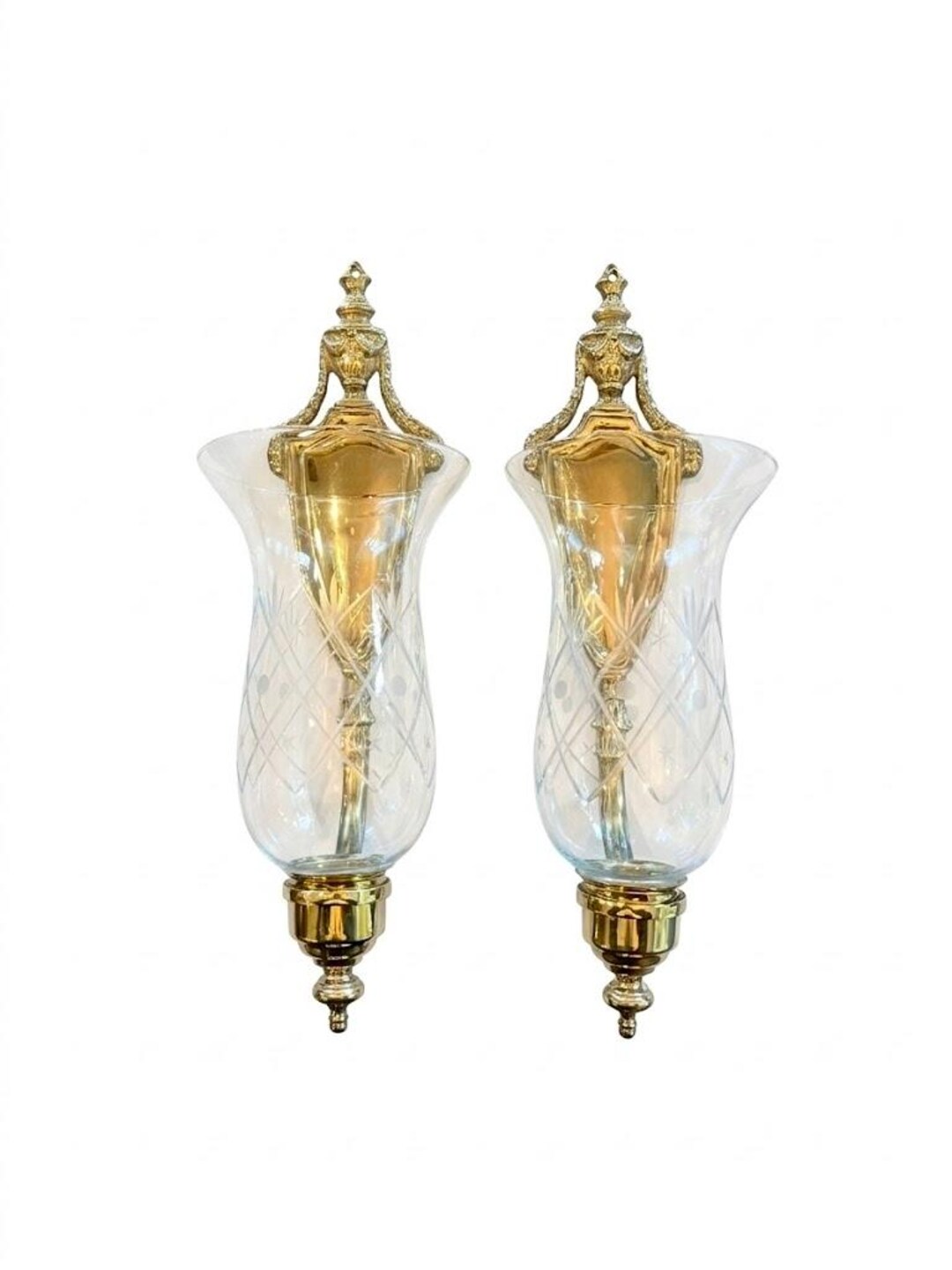 Vintage Colonial Williamsburg Style Brass Wall Sconces With Etched ...
