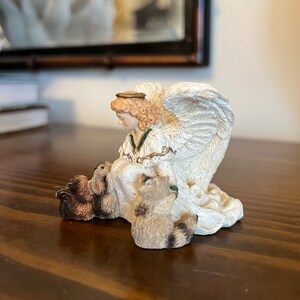 Vintage United Design Angel Figurine, Garden Friends Collection Resin ...