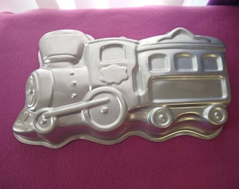 Train Cake Mold - Etsy