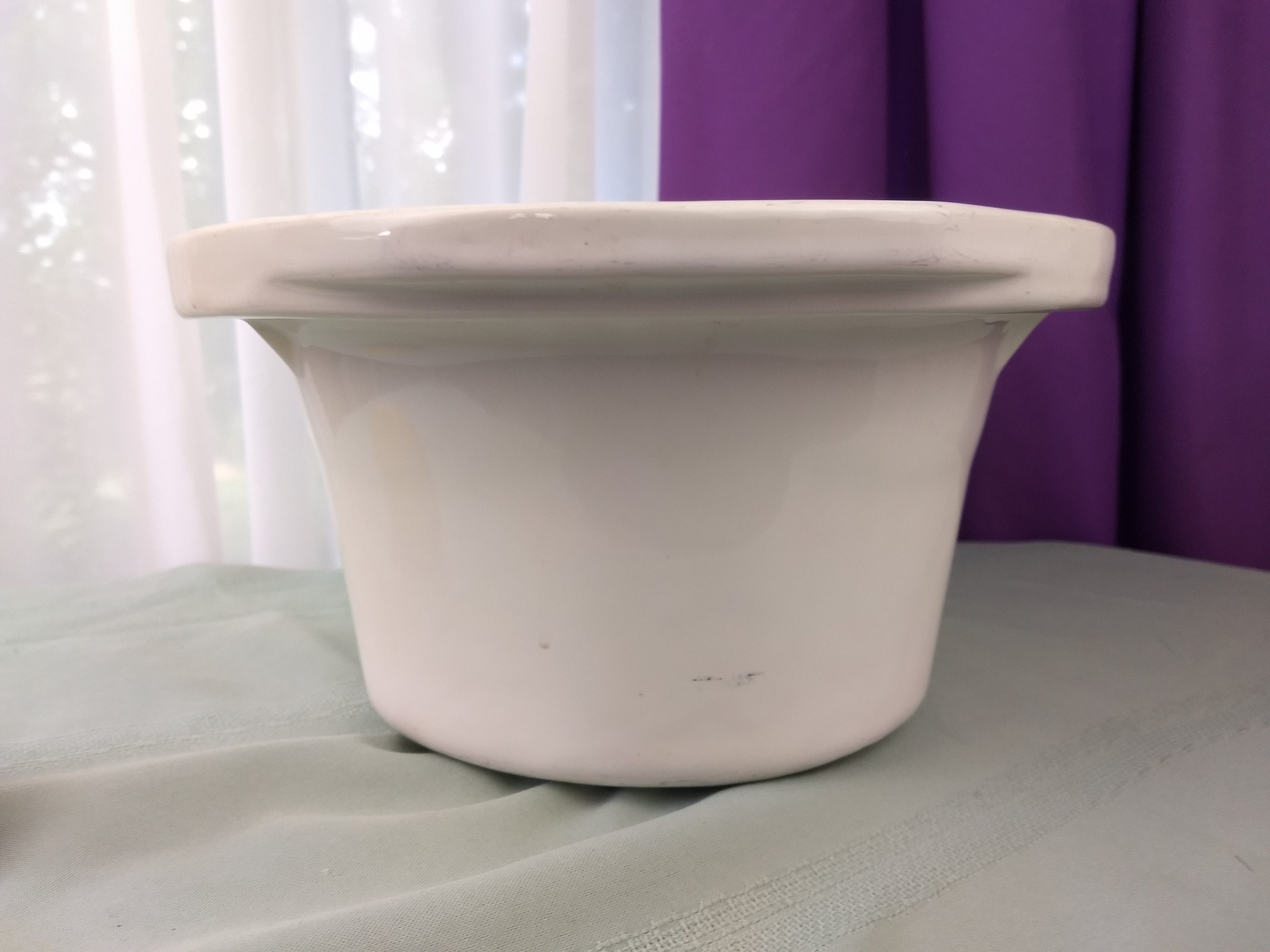 Vintage 4 1 2 Qt Replacement Divided White Oblong Crock Pot Insert Rare Slow Cooker Stoneware vintage-4-1-2-qt-replacement-divided-white-oblong-crock-pot-insert-rare-slow-cooker-stoneware