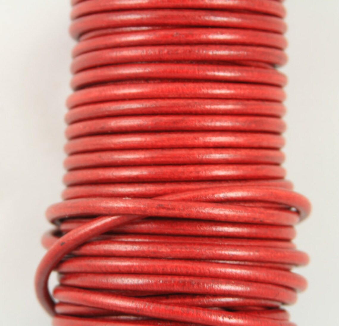 MADE IN SPAIN 2 Feet (24"/61cm) Red Round Leather Cord, 5mm Round ...