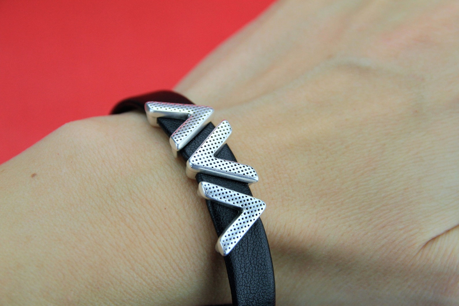 FS0027 MADE IN EUROPE 2 zamak triangle sliders flat | Etsy