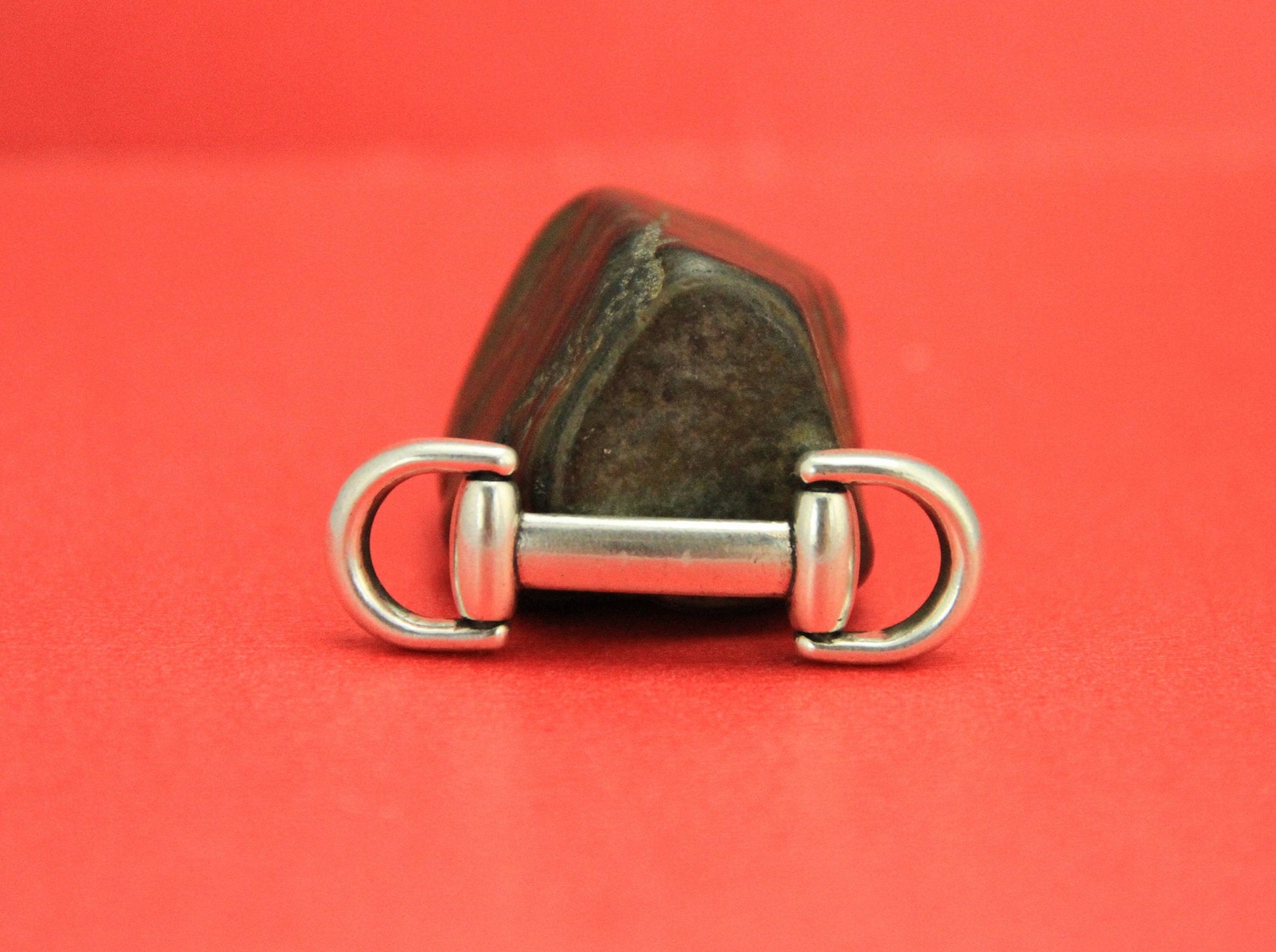 C0134>>made in EUROPE Flat Cord Stirrup Connector, Snuffle Bit ...