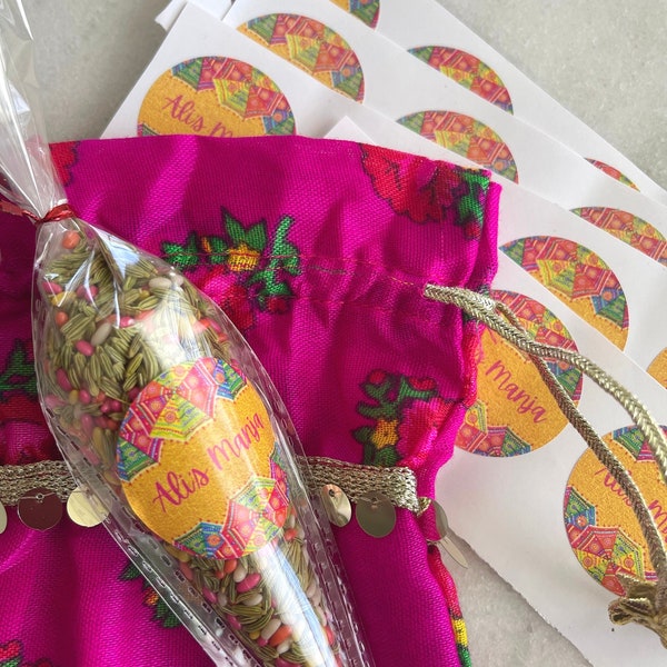 UpANotchGifts - Etsy Canada