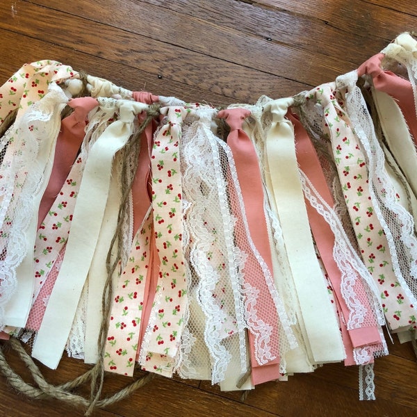 Lace Garland - Etsy