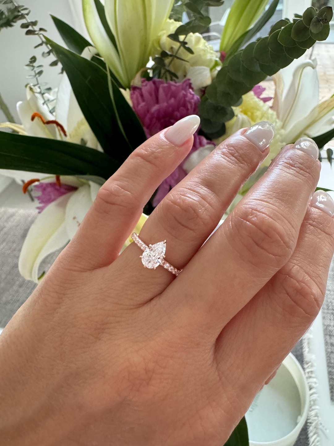 1 Carat Six Prongs Pear Shaped Engagement Ring. Solitaire Ring. Rose ...