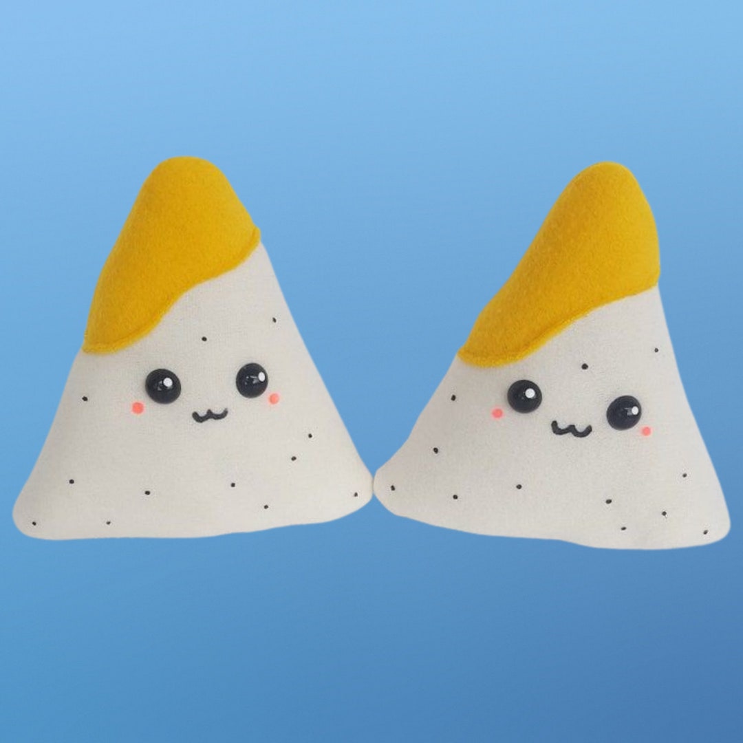 Kawaii Nacho Plush, Cute Food Pillow, Chip, Play Food Toy, Nacho and ...