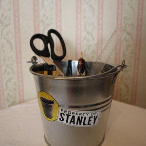 Stanley Parable Reassurance Bucket - Etsy