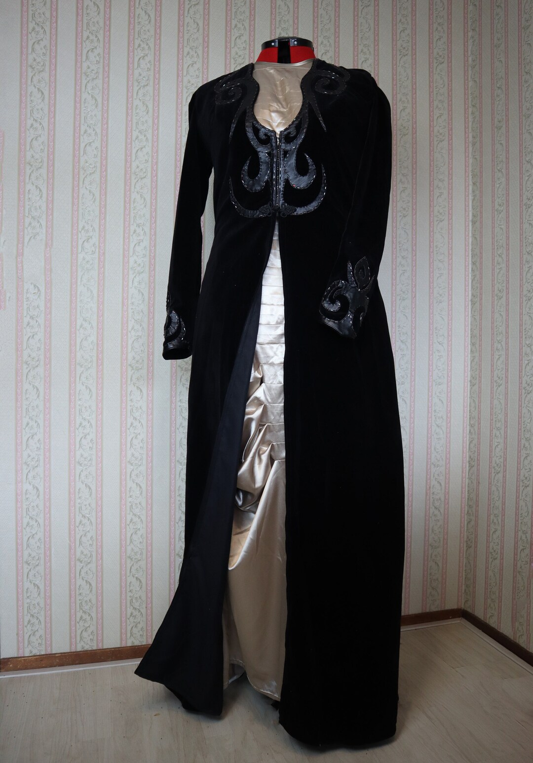 Narcissa Dress and Robes - Etsy
