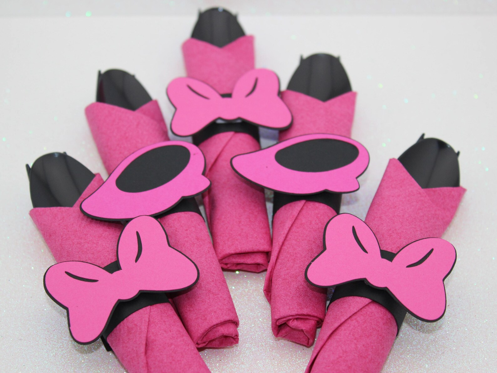 Set of Minnie Mouse Silverware Set of 20, Utensil Set, Minnie Mouse ...