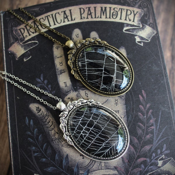 Real Spider Preserved Pendant - Etsy