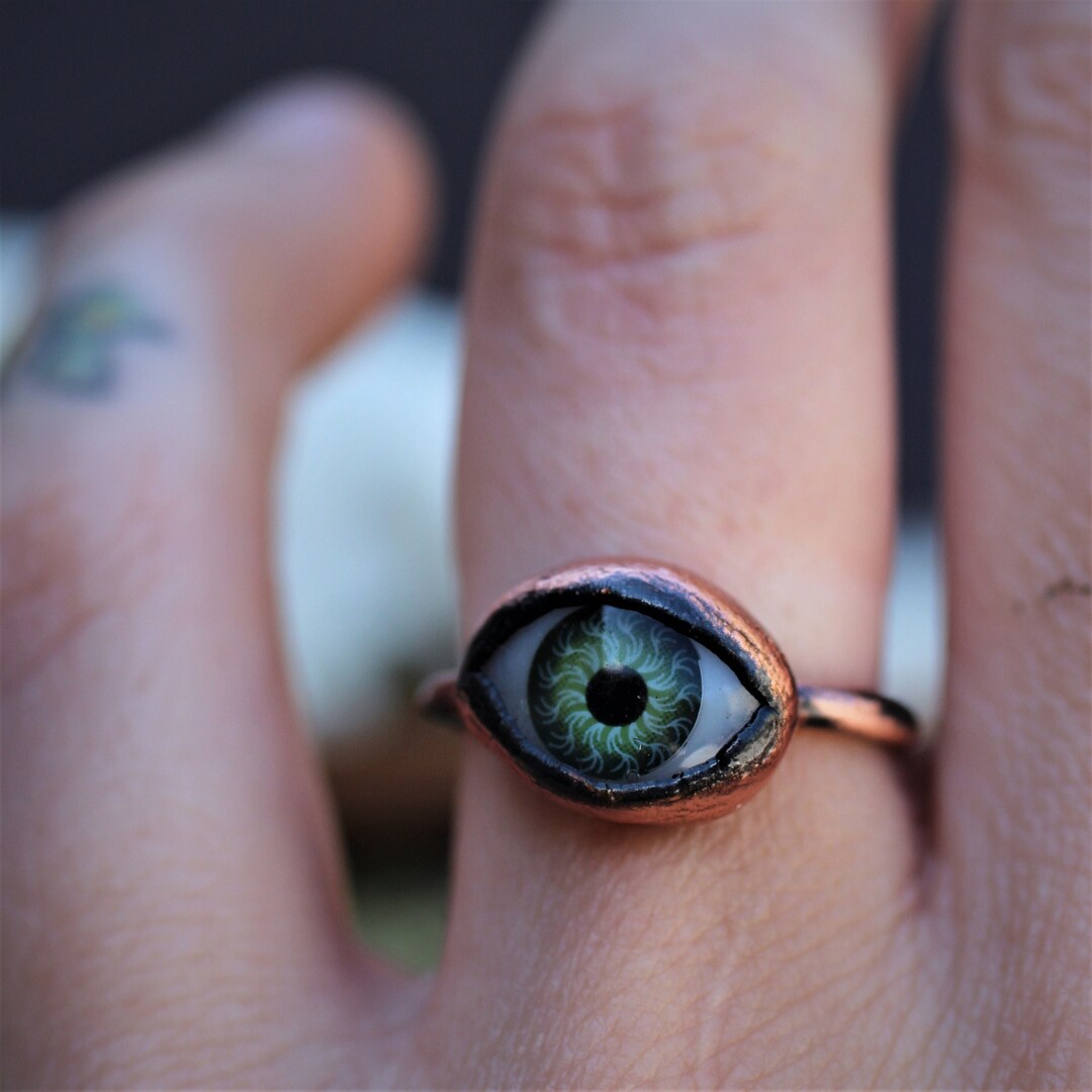 Eyeball Ring | Green | Electroformed Mens Eye Ring Taxidermy Doll ...