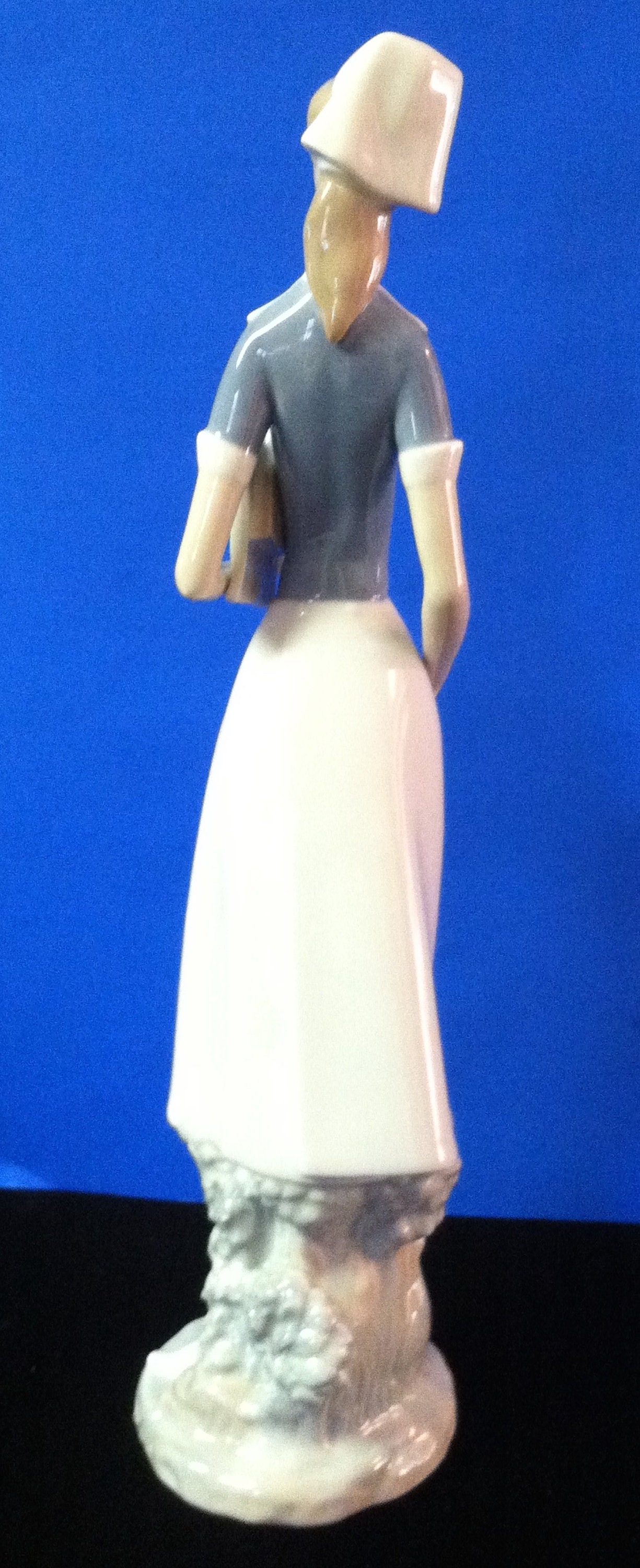 Lladro Making Rounds - Etsy