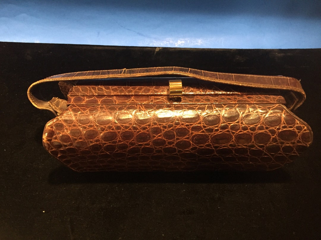 Vintage Barrel Shape Alligator Purse 1940 - Etsy