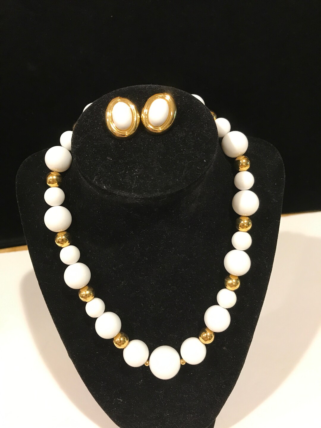Vintage Monet Necklace & Earring Set - Etsy