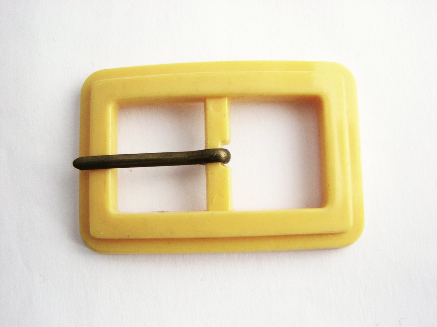 Little Yellow Jacket Belt Buckle at Leslie Hackett blog