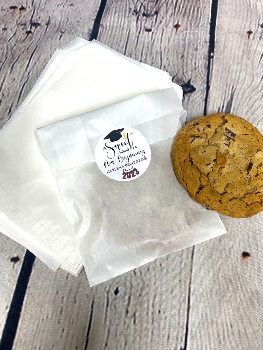 40 Bags & Labels A Sweet Ending to a New Beginning 2024 Graduation ...