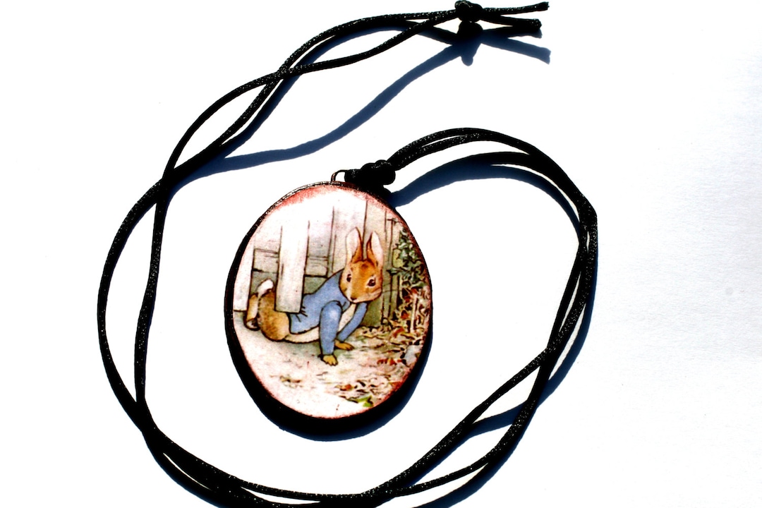 Peter Rabbit Under the Garden Fence Vintage Image by Beatrix Potter ...