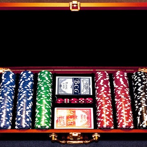 Personalized Poker Gift Set, Custom Engraved Poker Game Box, W/poker ...