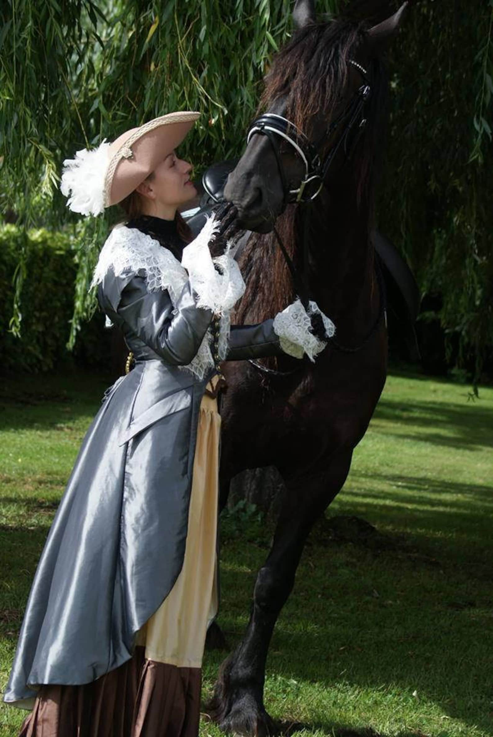 Goth Steampunk Musketeers Milady Cosplay Concours D'elegance Fantasy ...