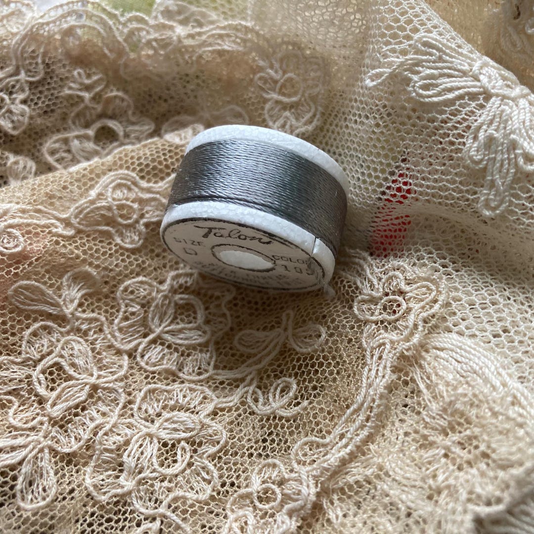 Silvery Gray Vintage Spool Pure SILK Twist Buttonhole Thread~talon ...