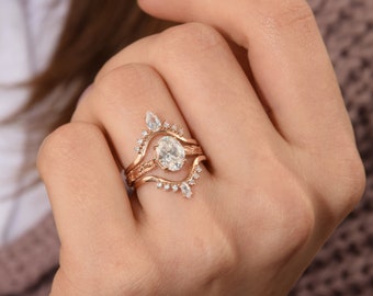 Unique Antique Style Victorian Wedding Rings Set Dainty - Etsy