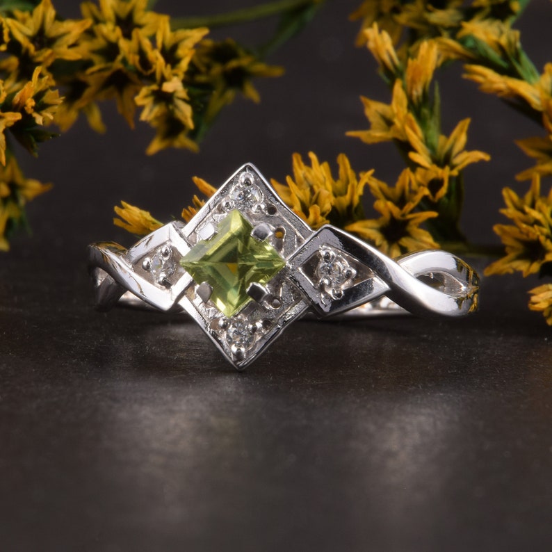 Art Deco Silver Peridot Ring for Women Antique Silver Ring - Etsy