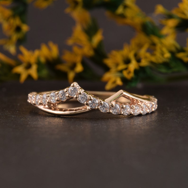 Unique Geometric Wedding Band Minimalist Wedding Band Dainty | Etsy