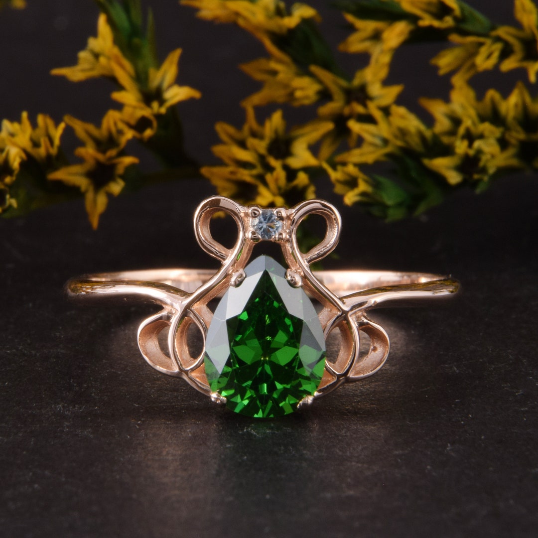 14k Rose Gold Art Deco Emerald Promise Ring for Her, Unique Dainty ...