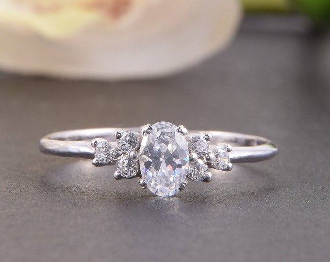 Dainty & Simple 925 Sterling Silver Promise Ring for Her, Unique Art ...