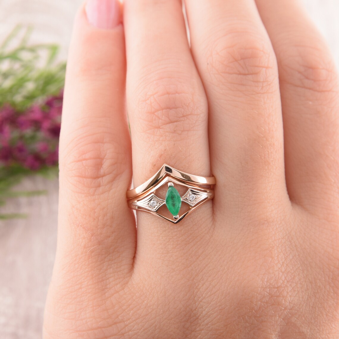 Emerald rings set Wedding rings set Bridal rings set Gold | Etsy