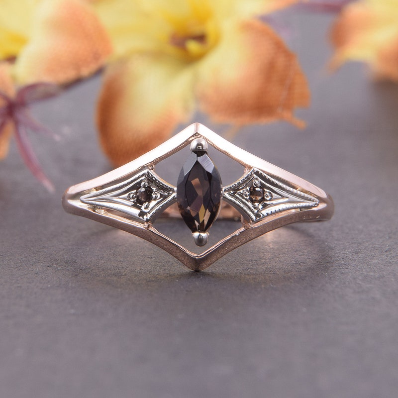 Eccentric Rings - Etsy