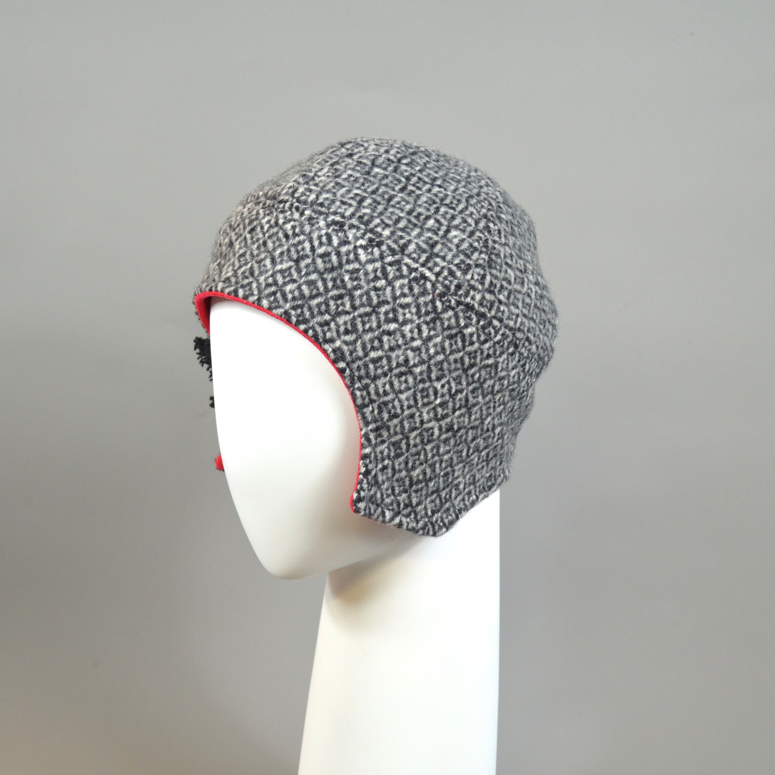 Flapper Earflap Cap in 20ies Style, Wool Cap Retro Look, Warm Winter ...