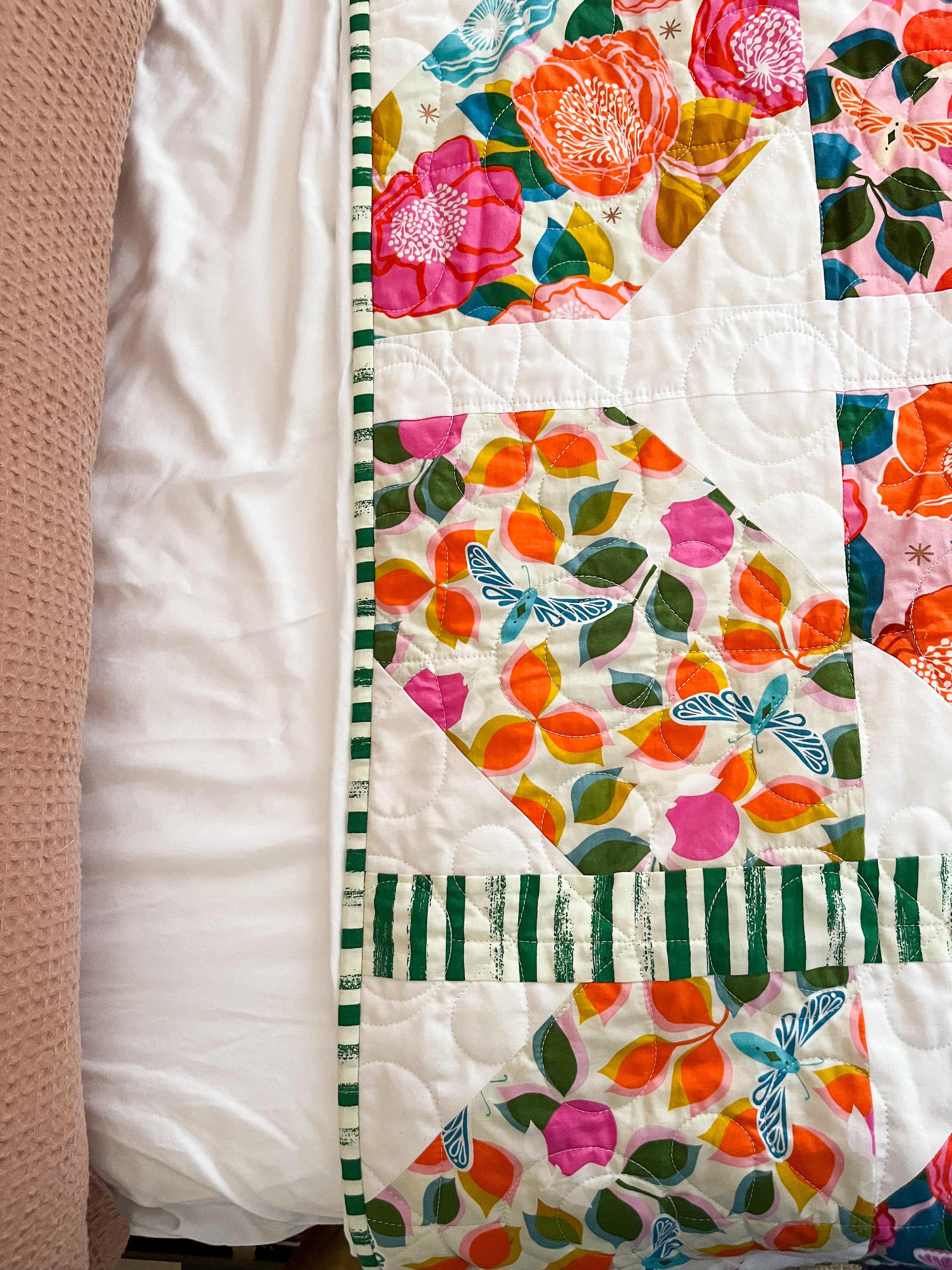 Lollipop Quilt Twin Floral Retro Style Rainbow Flower Quilt Sixties ...