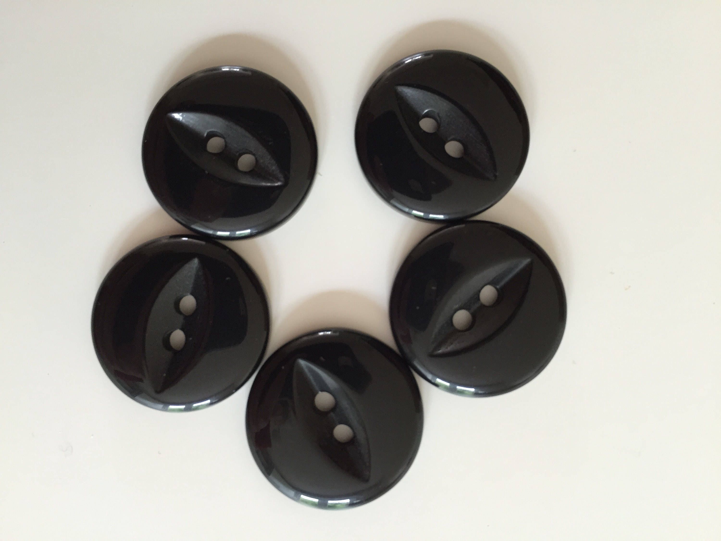 19mm Button Various Colours - Size 30L 19mm Fish Eye Buttons - Price ...