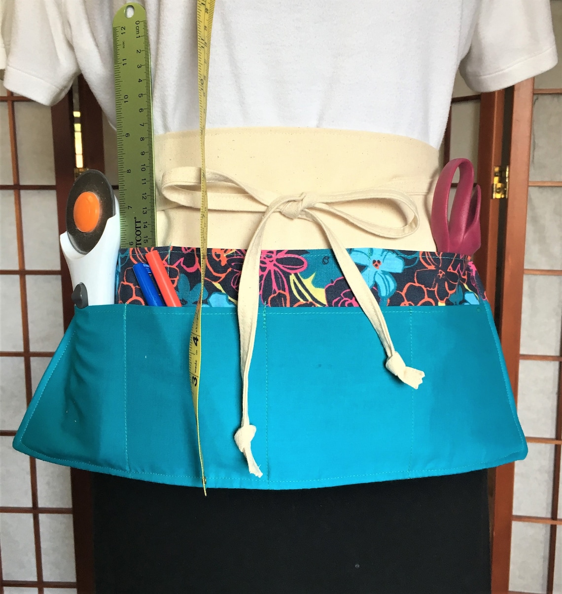 Work Crafters Teal Floral Apron, Canvas and Big Pockets Apron, Craft ...