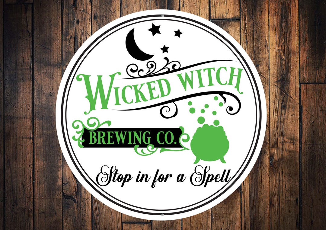 Wicked Witch Sign, Vintage Halloween Round Metal Decor, Halloween ...