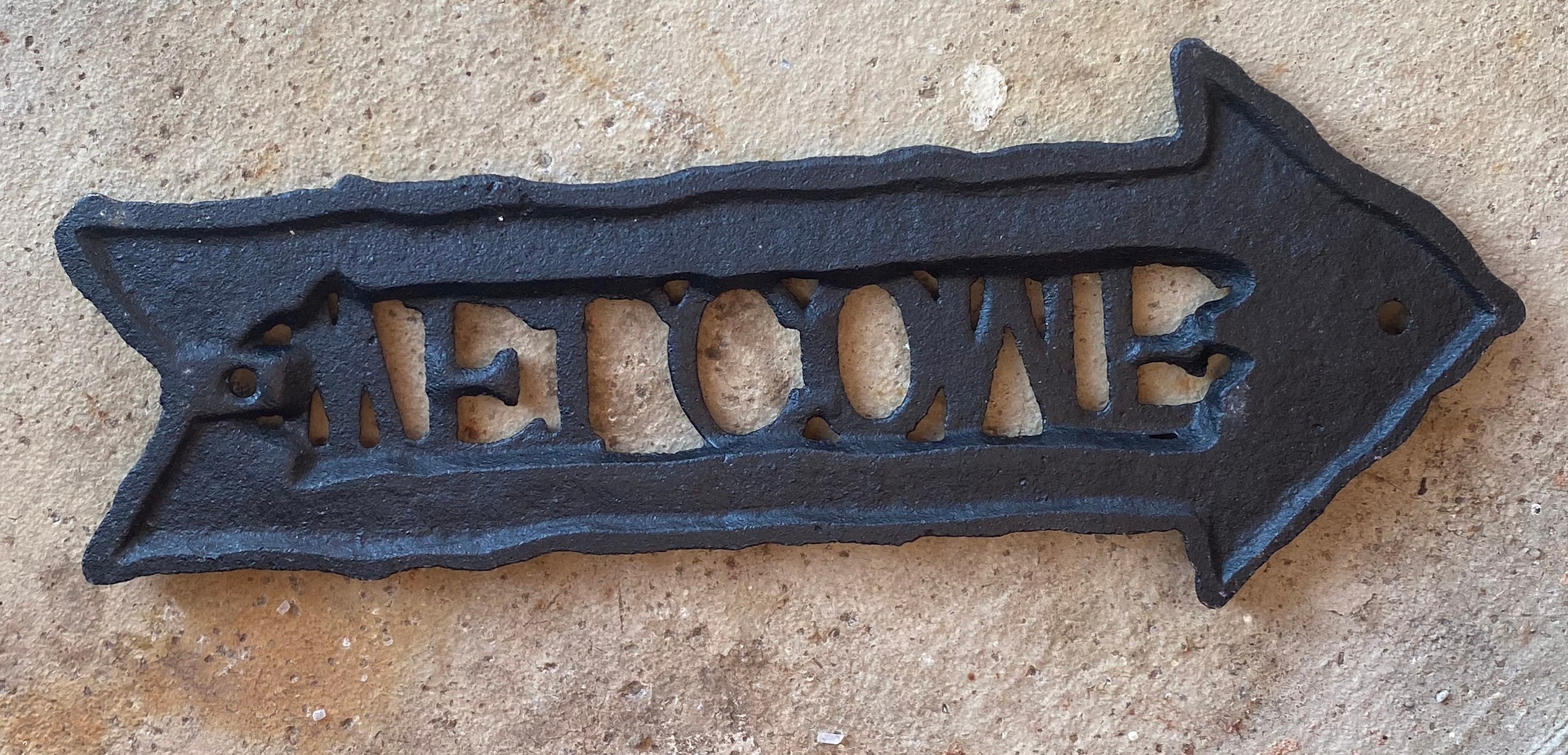 Vintage Cast Iron Welcome Arrow Sign L0321C16 - Etsy Singapore