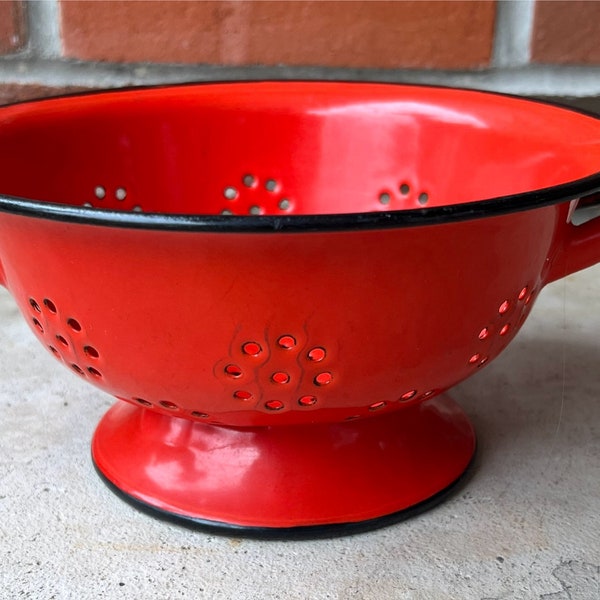 Red Colander - Etsy