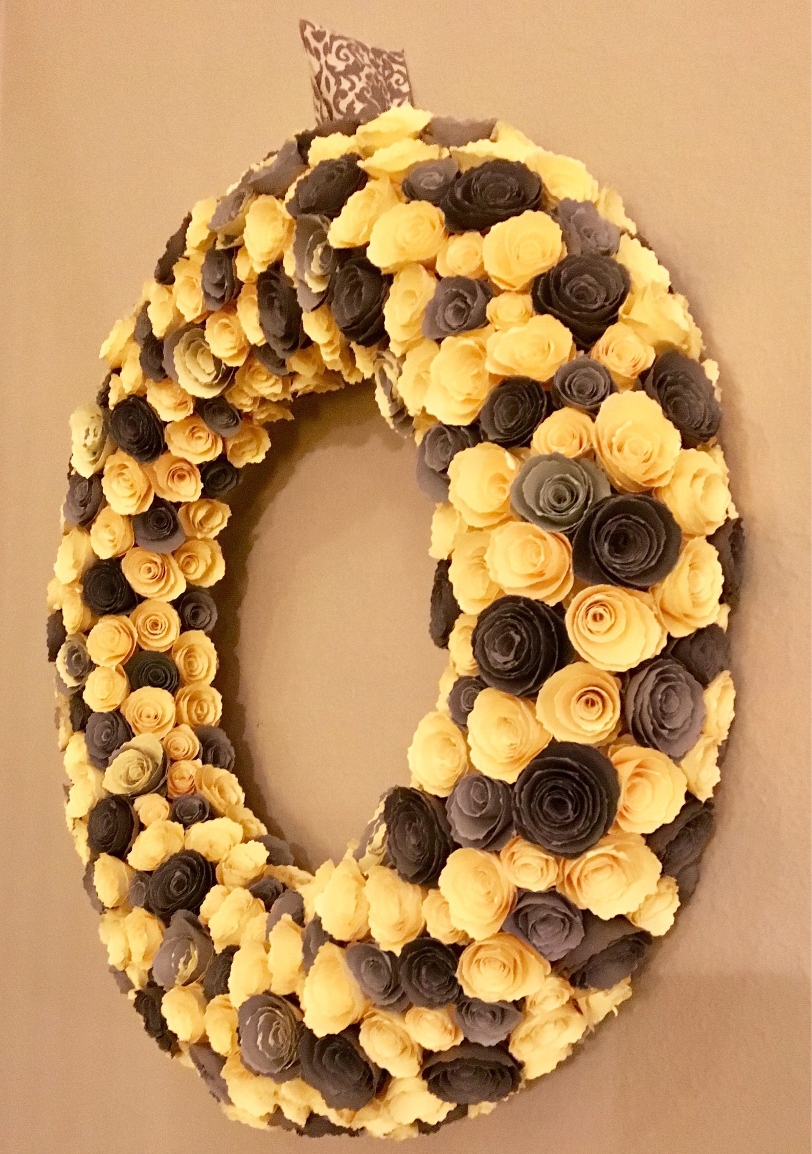Paper Flowers/yellow Paper Flowers/gray Paper Flowers/yellow and Gray ...