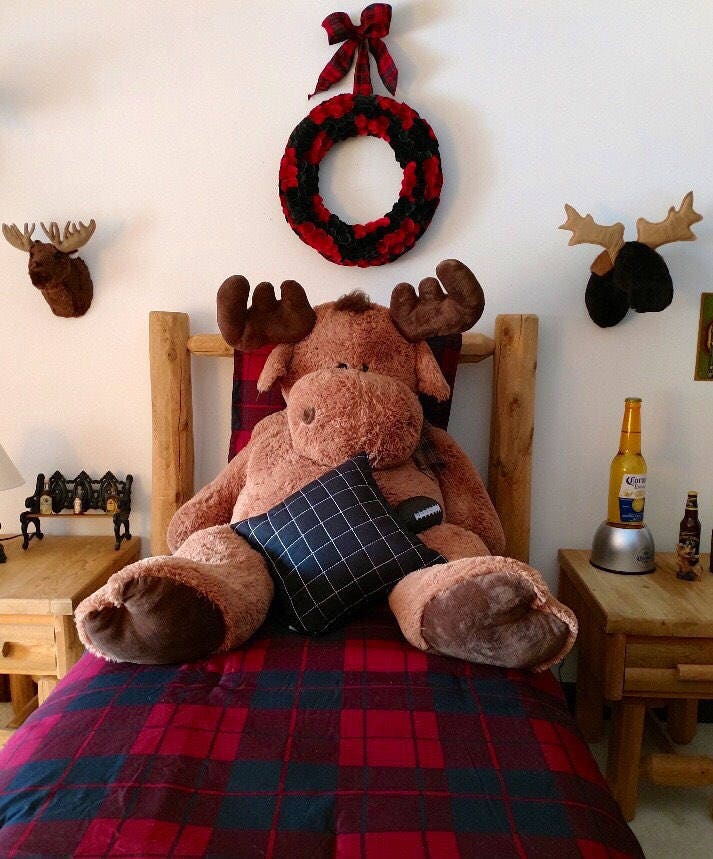 Paper Flower Wreath/red Paper Flowers/black Paper | Etsy