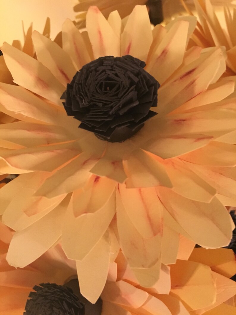 Paper Flowers/paper Sunflowers/yellow Paper Flowers/black - Etsy