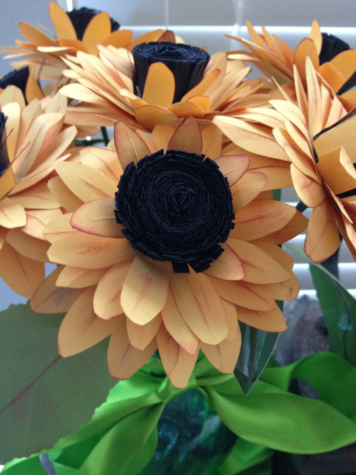 Paper Flowers/paper Sunflowers/yellow Paper Flowers/black - Etsy