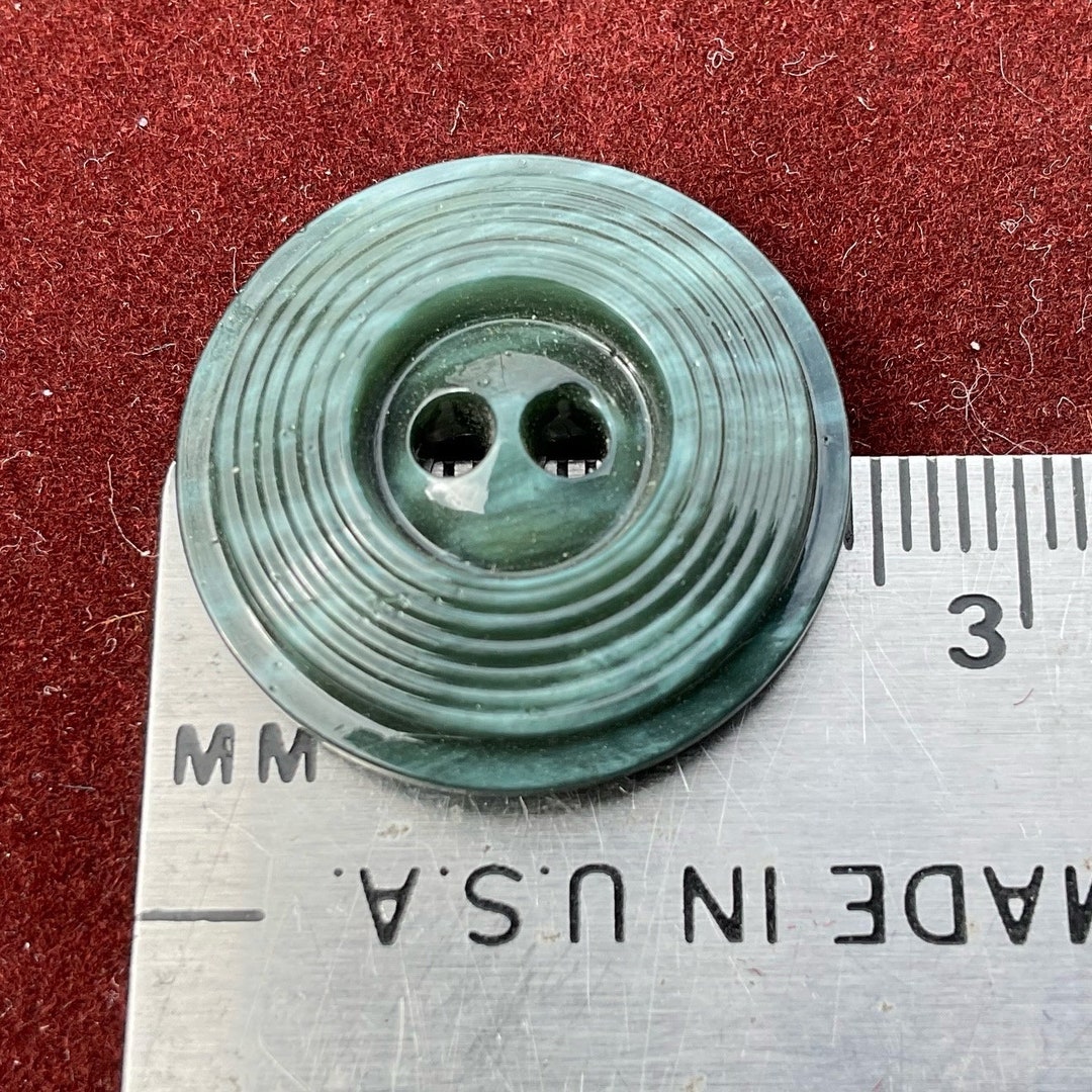 Muted Green Sweater Buttons 5pc Matching Silvery Jade Green Vintage ...