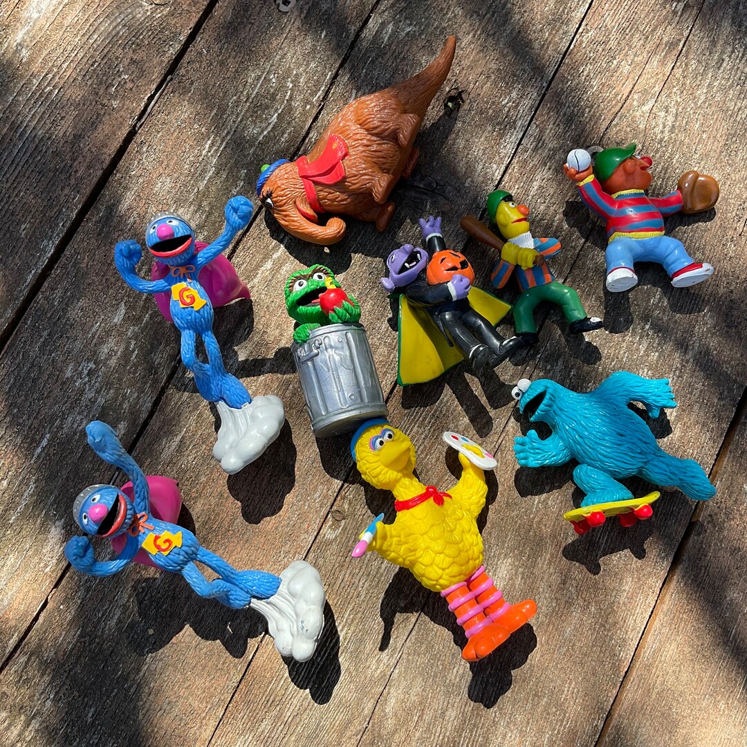 Vintage Sesame Street Lot of 9 Pvc Vinyl Toy Figures Big Bird Cookie ...