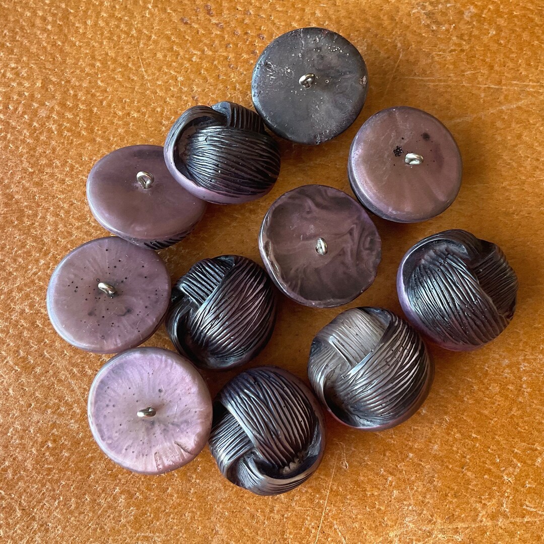 Round Knot Buttons, 5 Large Purple Black Molded Resin or Celluloid Fur ...