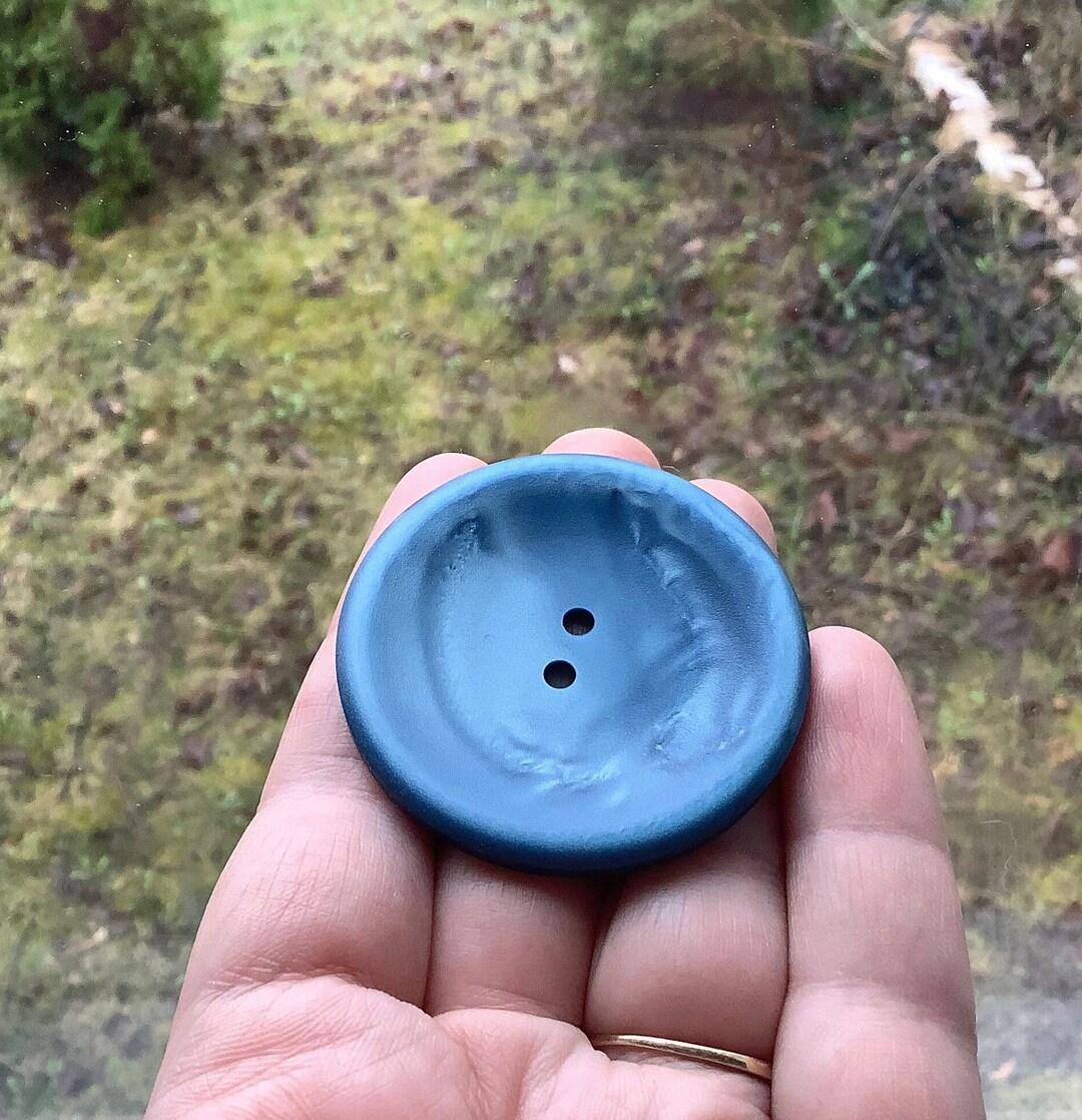 Big Blue Replacement Buttons Lot of 3 Large Gleaming Royal Blue Lapis ...