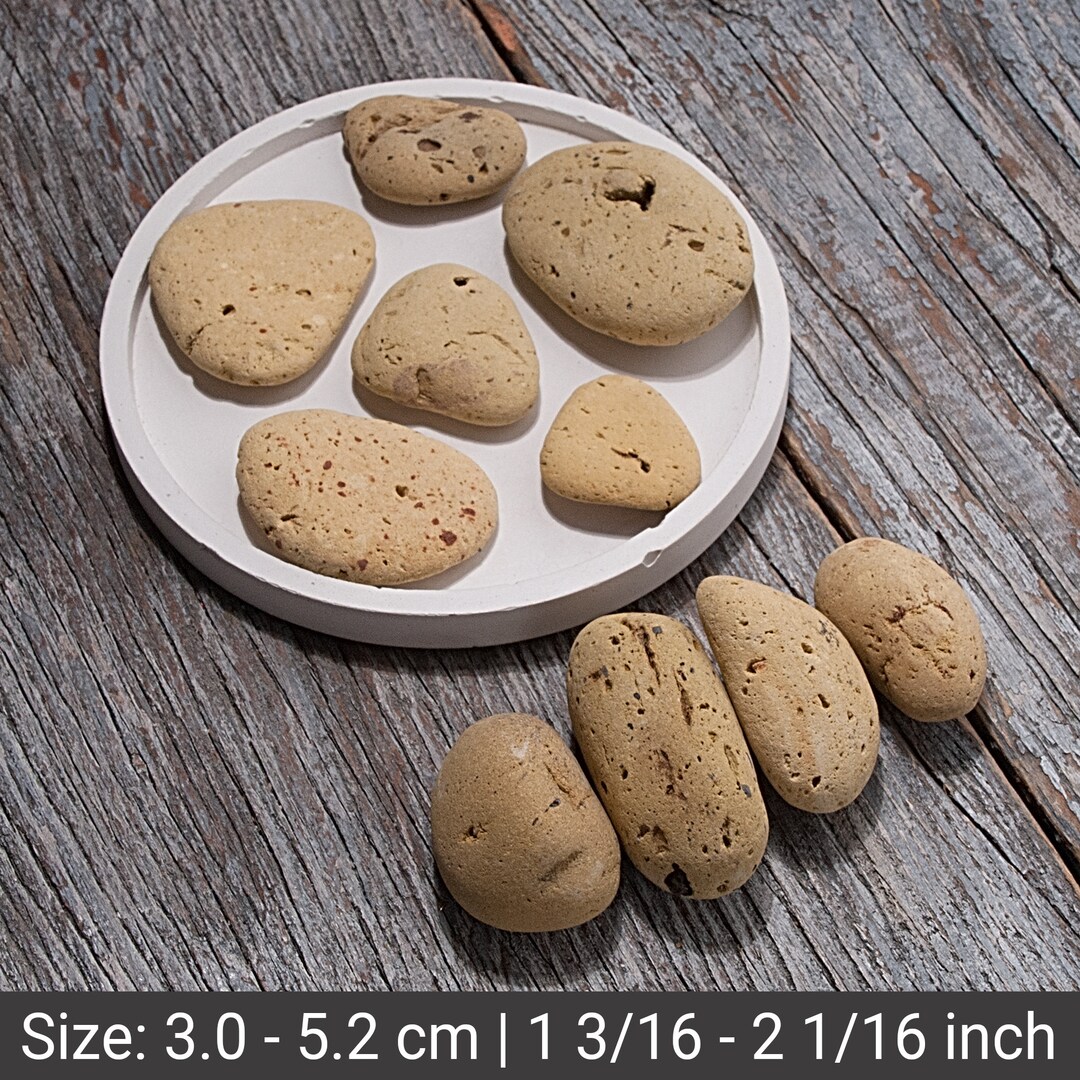 Yellow Beach Pebbles 8pcs, Sandstone Rocks, ZEN. Beach Table Decor ...
