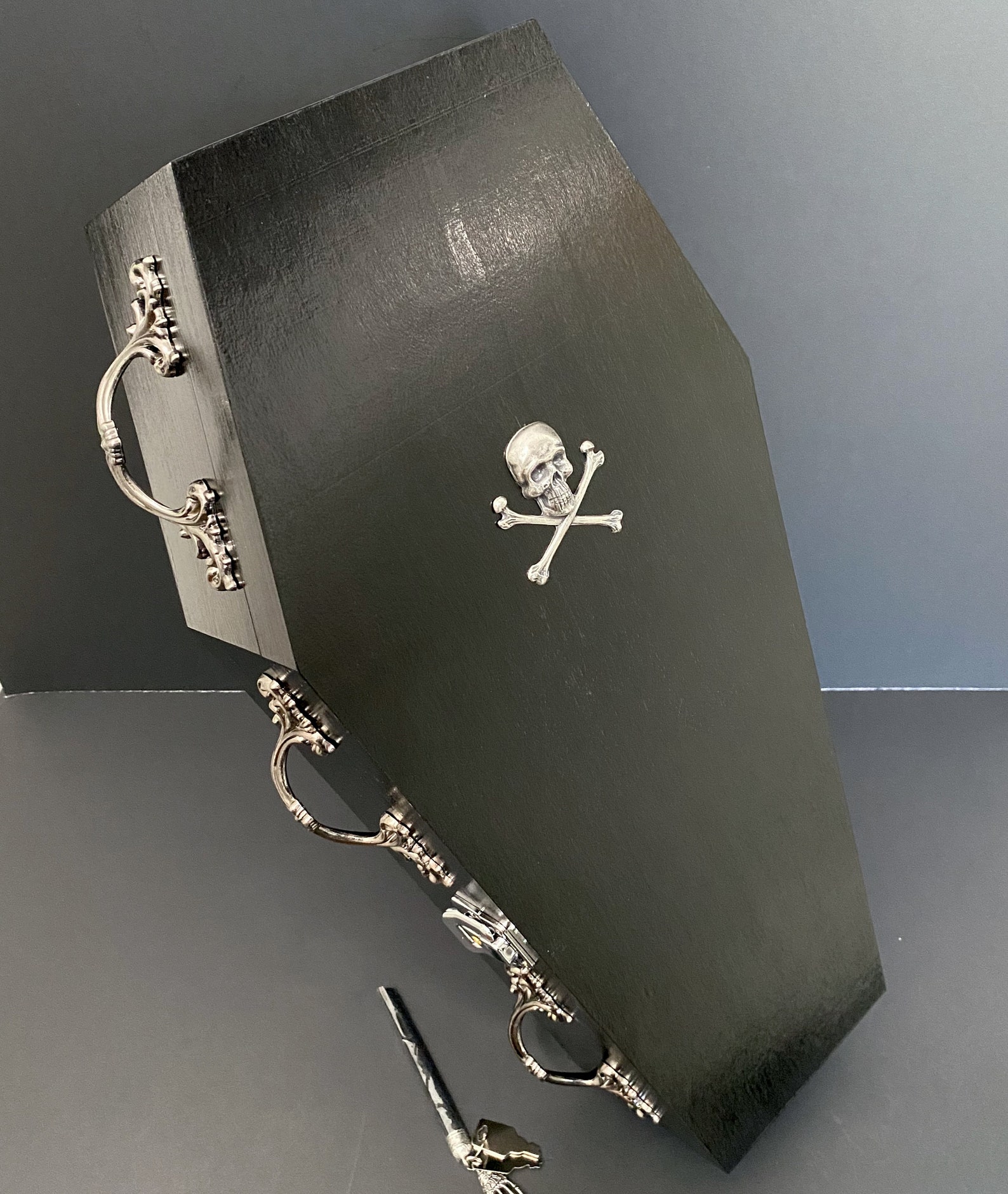 Gothic Coffin Jewelry Box: 18-inch, Red Velvet Lining, Skull and Bones ...