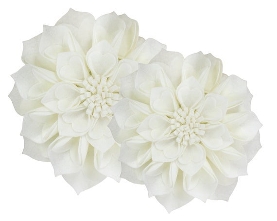 Ivory 13 16 3D Heart-shape Petals Decorative Throw | Etsy